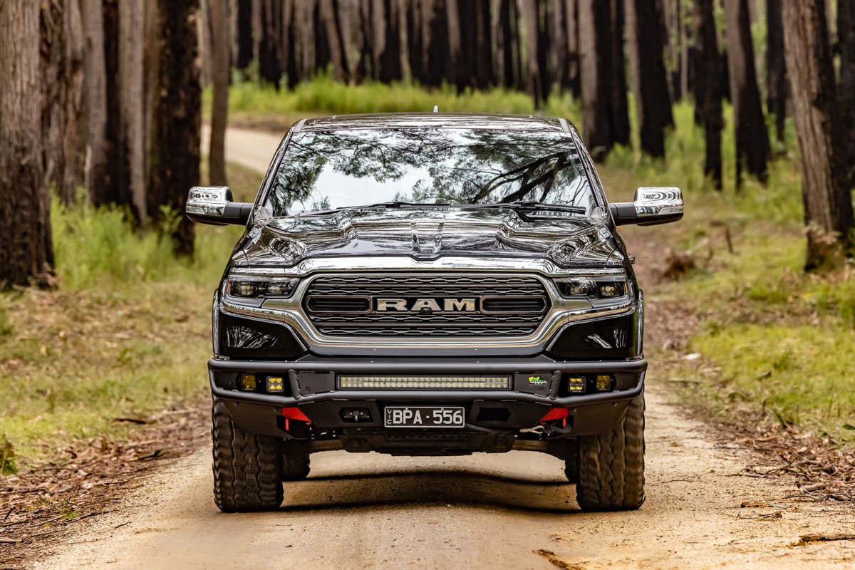 Raid Full Length Steel Tube Bumper Bullbar To Suit RAM 1500 DT 2019 ...